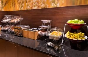 Fairfield Inn Breakfast Hours: When Do They Serve Breakfast?
